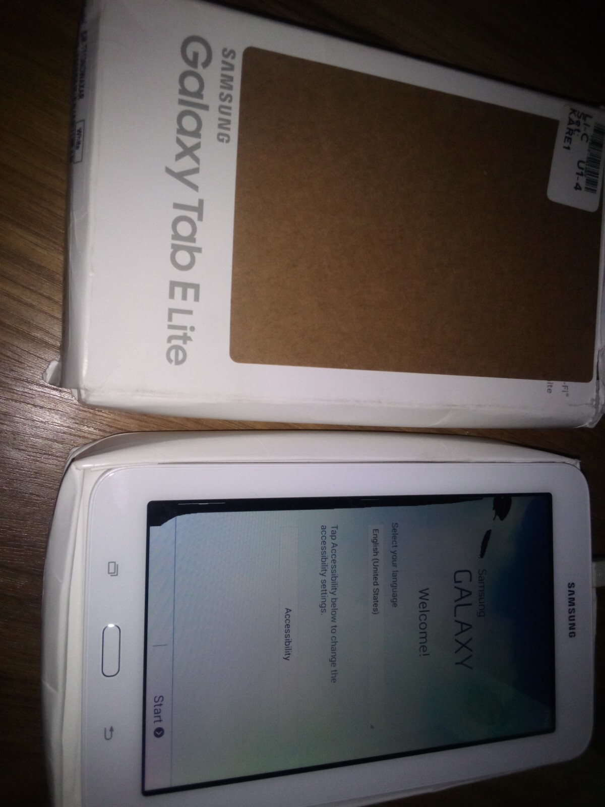 Samsung Galaxy Tab E lite 8GB SM-T113 working has screen issues see ...