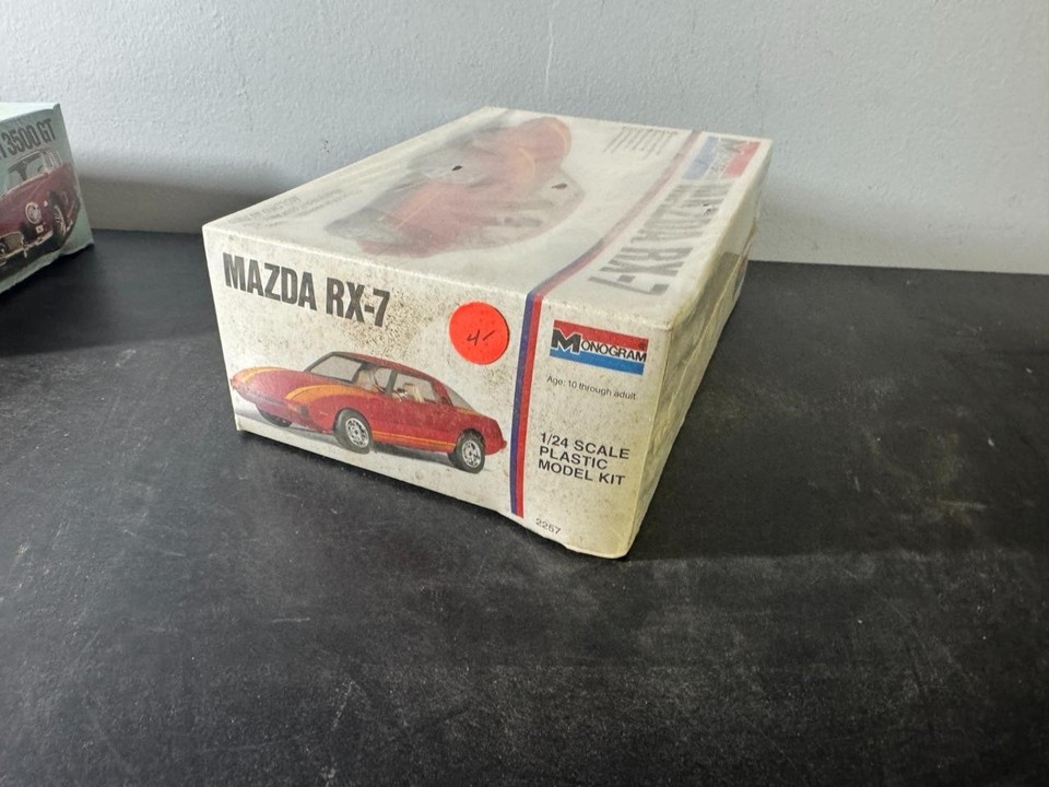 Monogram Mazda RX-7 Vintage Model Kit 1/24 Scale 1979 sealed | eBay