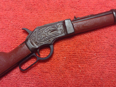 MARX FAMOUS FIREARMS PRECISION MINIATURE HISTORIC WESTERN SADDLE RIFLE ...