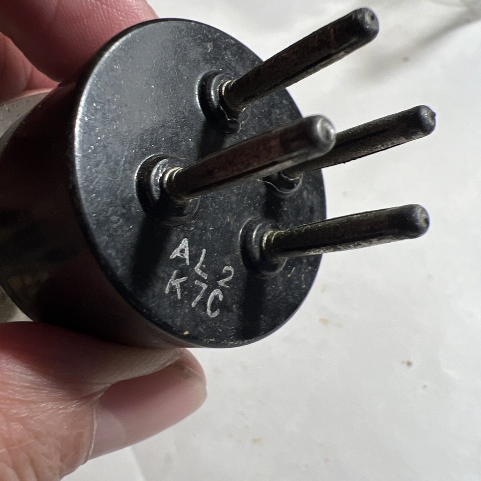 Early AX50 FW Rectifier Tube Solid Getter Pin Black Base With One Old ...