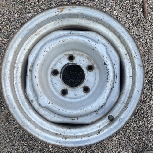 60's 70's 80s. 14'' x 6'' GM Car rim, 5 on 4,75'' Bolt pattern wheel ...