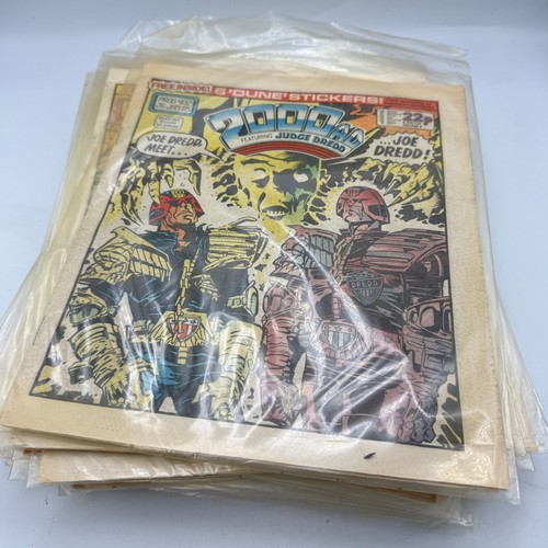 2000AD Judge Dredd Comics 80's Bundle x34 | eBay