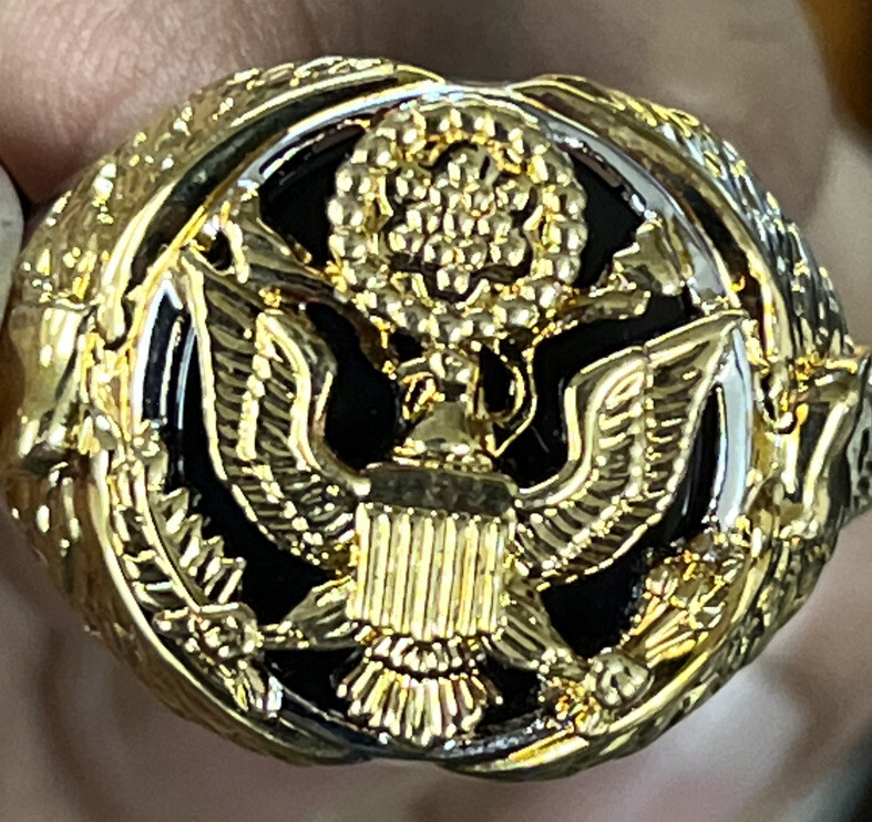 Danbury Mint US Army Eagle Ring Black Onyx Center Gol… - Gem