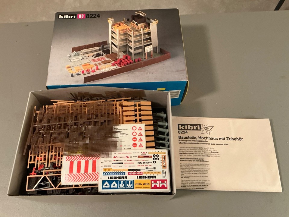 NEW KIBRI HIGH RISE BUILDING UNDER CONSTRUCTION w/YARD HO SCALE KITs ...