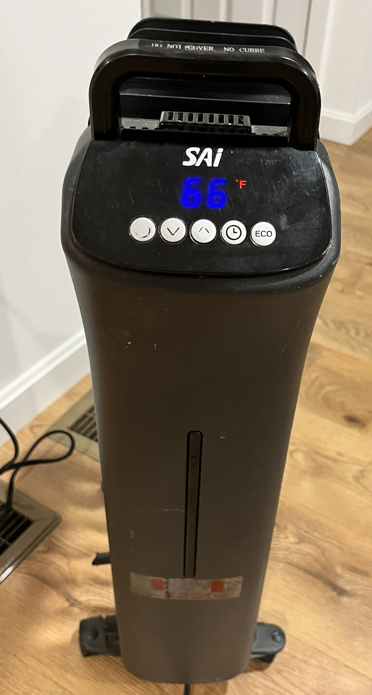 SAI 1,500-Watt Digital Eco-Fin Oil-Filled Radiator with 7-Fins ...