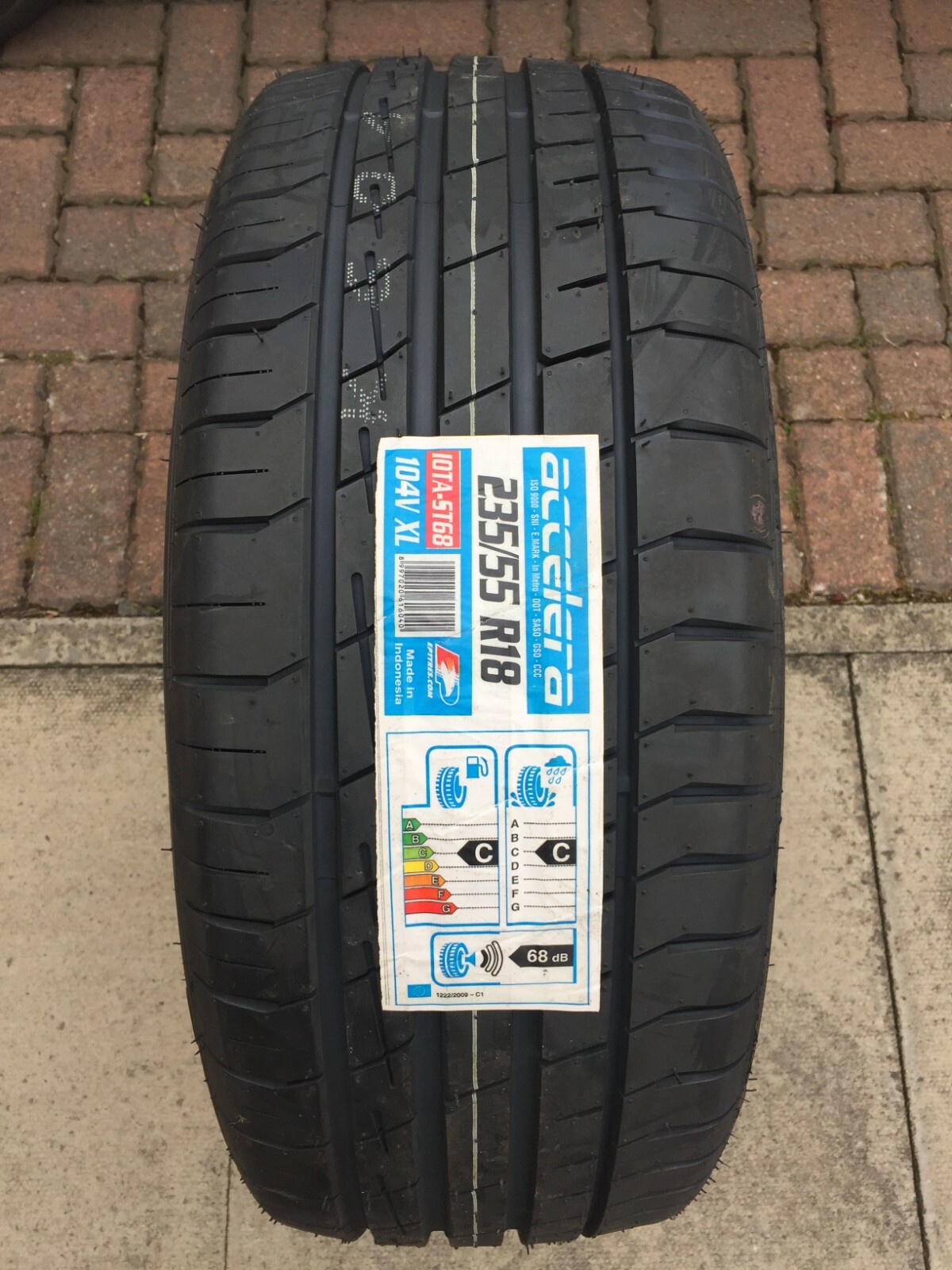 4 x 235/55R18 104V XL ACCELERA ST68 SUV 4X4 EXTRA LOAD TYRES 235 55 18 ...