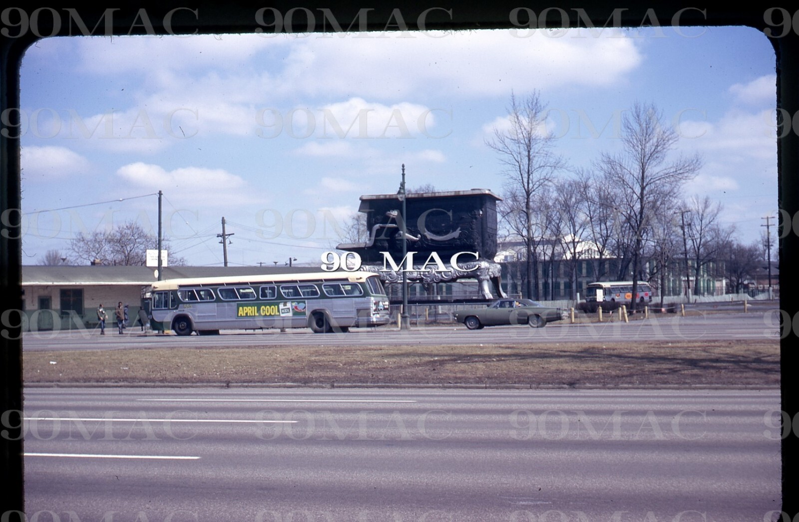 DSR. GM COACH BUS. Detroit (MI). Original Slide 1970. Fairgrounds Loop ...