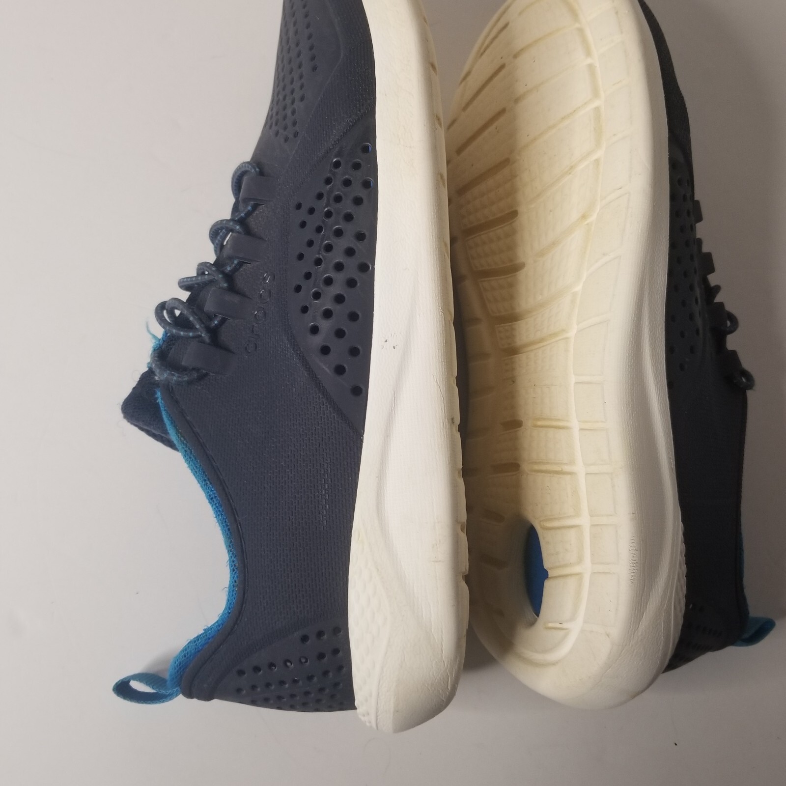 Crocs LiteRide Pacer Junior Kids Size J5 Womens Size … - Gem