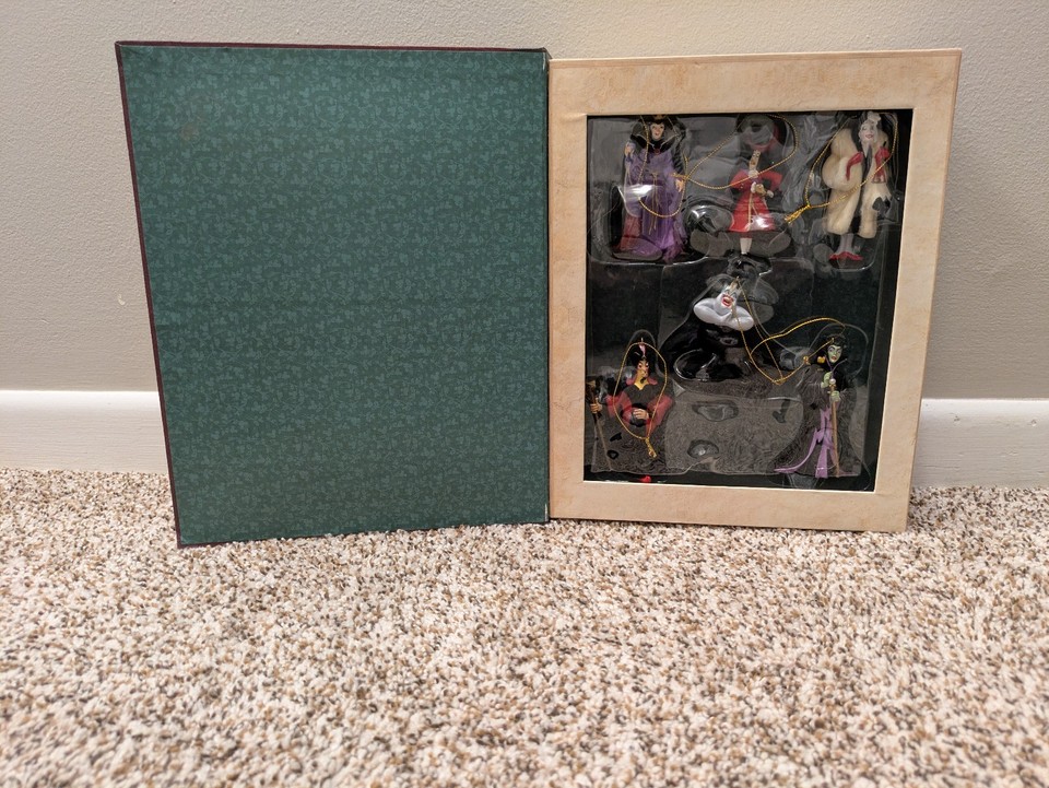 VTG Disney Villains Storybook Ornament Set of Six from 2003 In Original ...