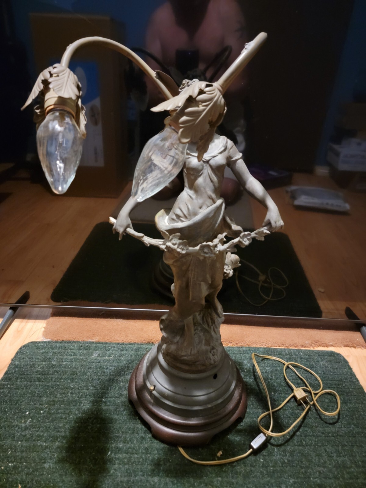 Art Nouveau Bronze Table/ Newell Lamp by French sculptor Georges Maxim ...