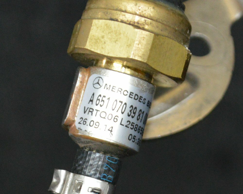 Capteur de pression de rampe de carburant MB 3.0 Diesel E W212 ...