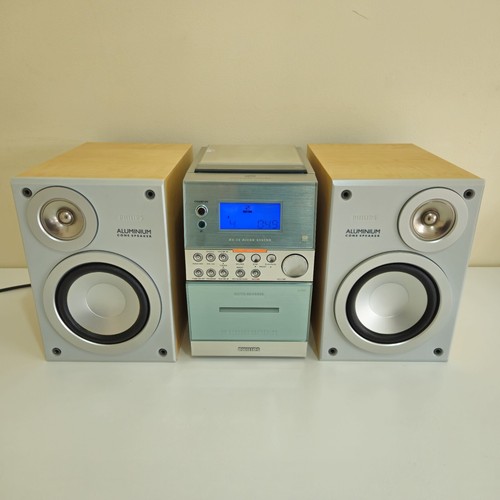 Philips MC 30/22 Compact Bookshelf Stereo CD Cassette FM with Speakers ...