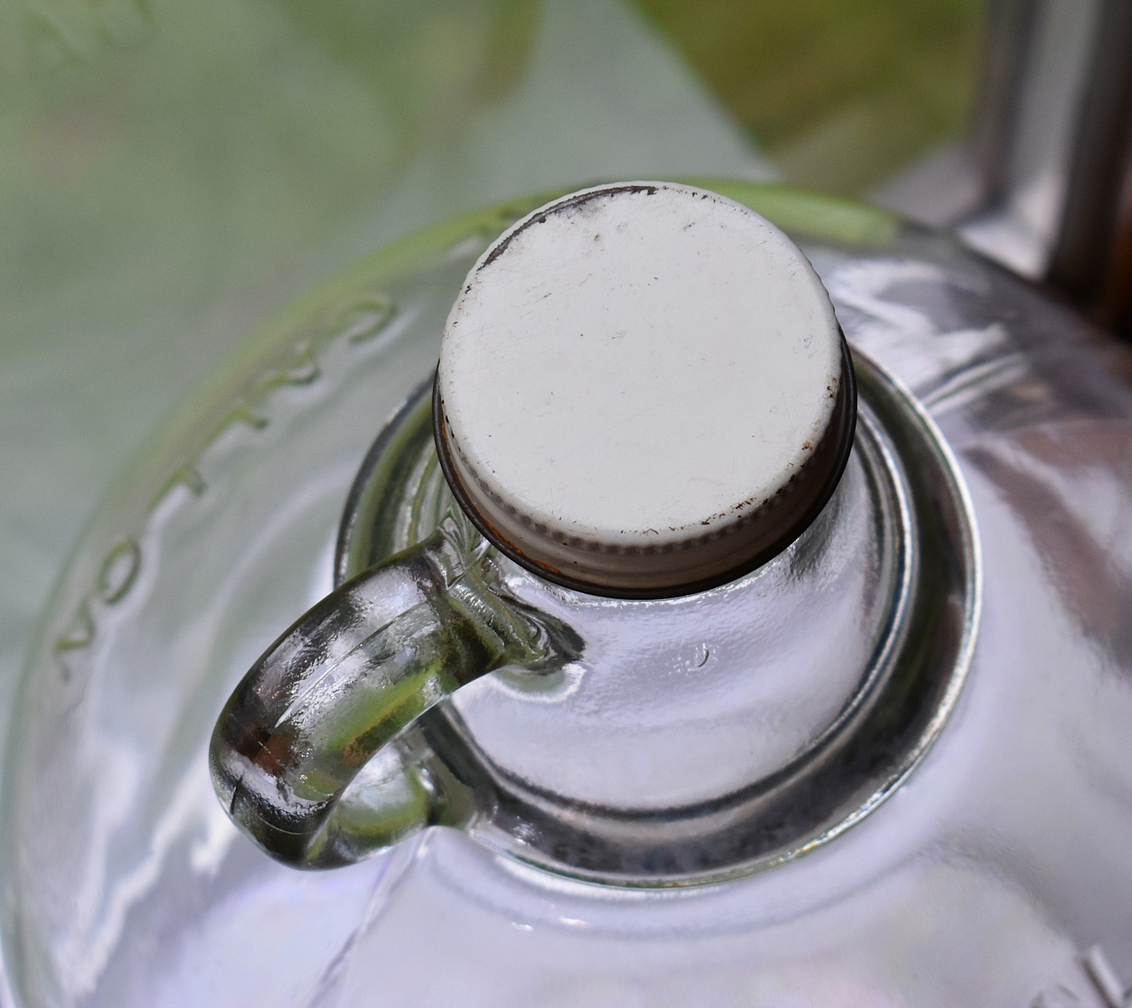 Vintage One Gallon Finger Loop Jug & Cap Alexander H Kerr Rainbow Sheen ...