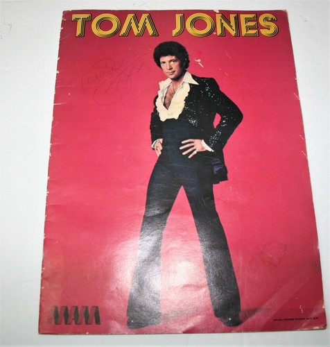 Tom Jones Autograph Signed Original Tour Program 1977 (N)* | eBay