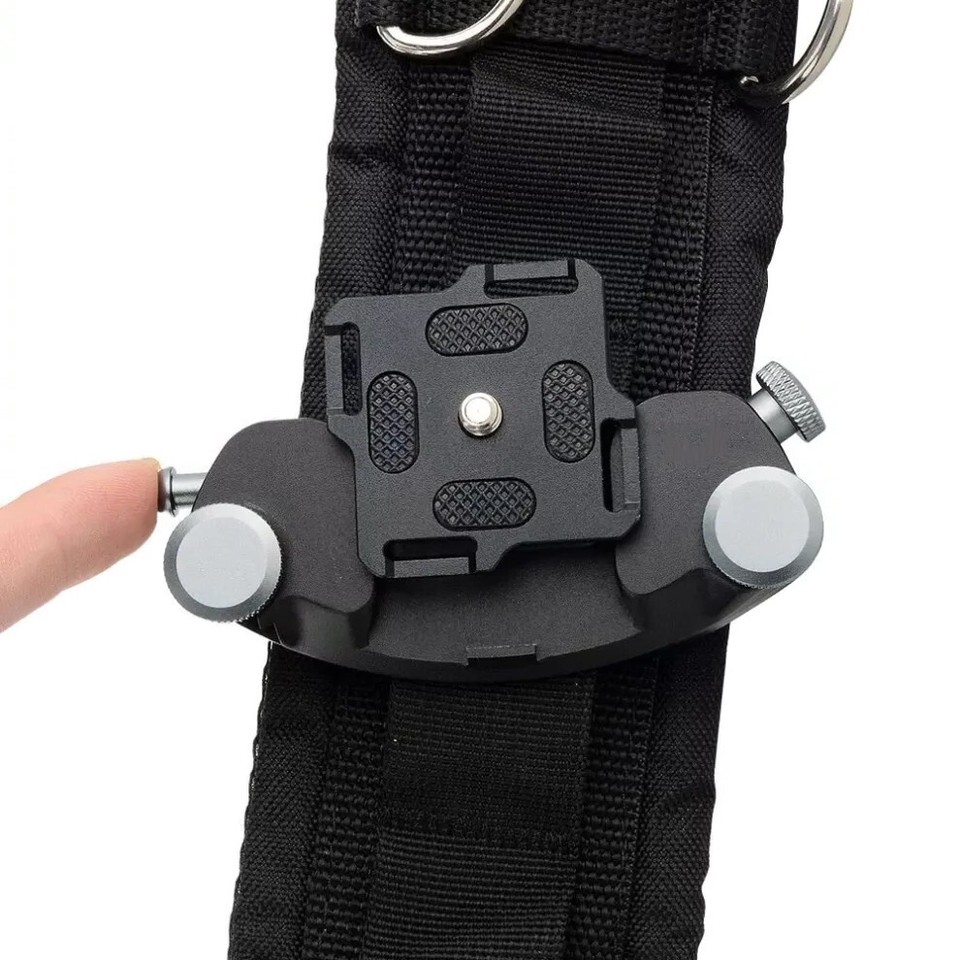 Quick Release DSLR Camera Mount Clip-Universal Belt Holster Shoulder ...