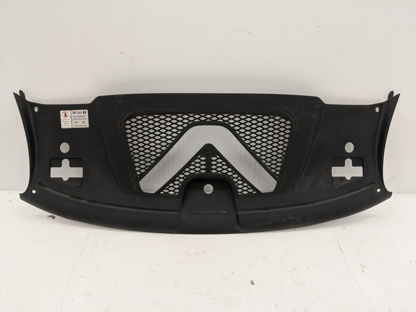 2015 - 2018 Porsche Macan Support Sight Shield Cover Panel OEM ...