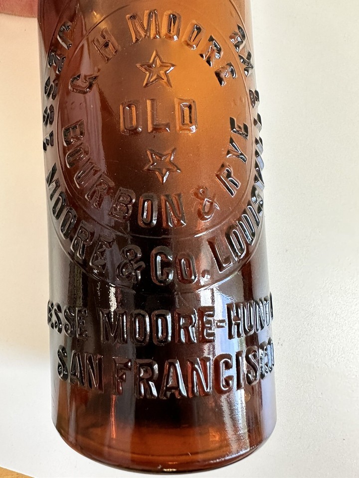 JESSE MOORE HUNT CO LOUISVILLE KY BOURBON AND RYE ANTIQUE BOTTLE | eBay