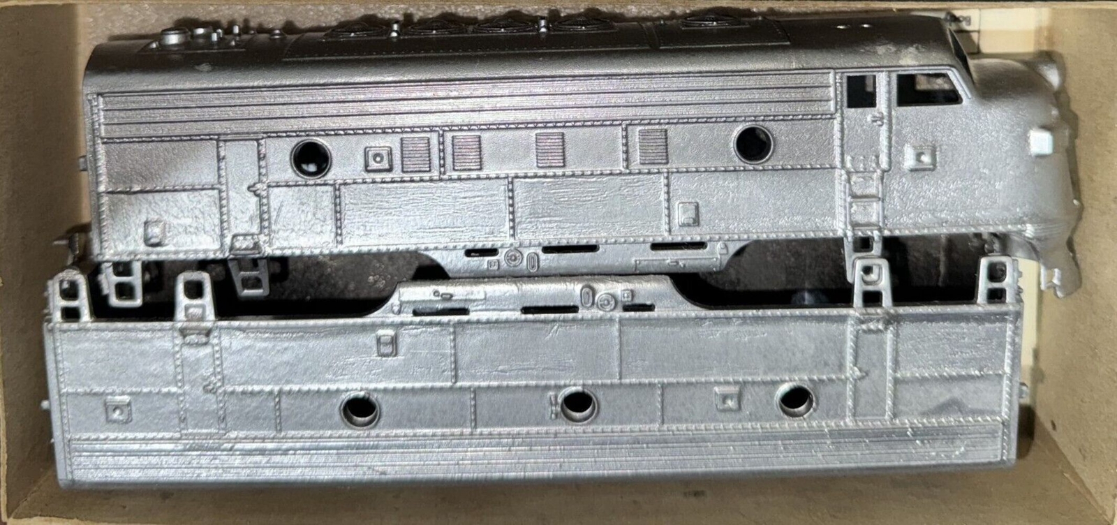 HO Scale - Athearn F7A&B Locomotive Shells (Painted) Will need ...