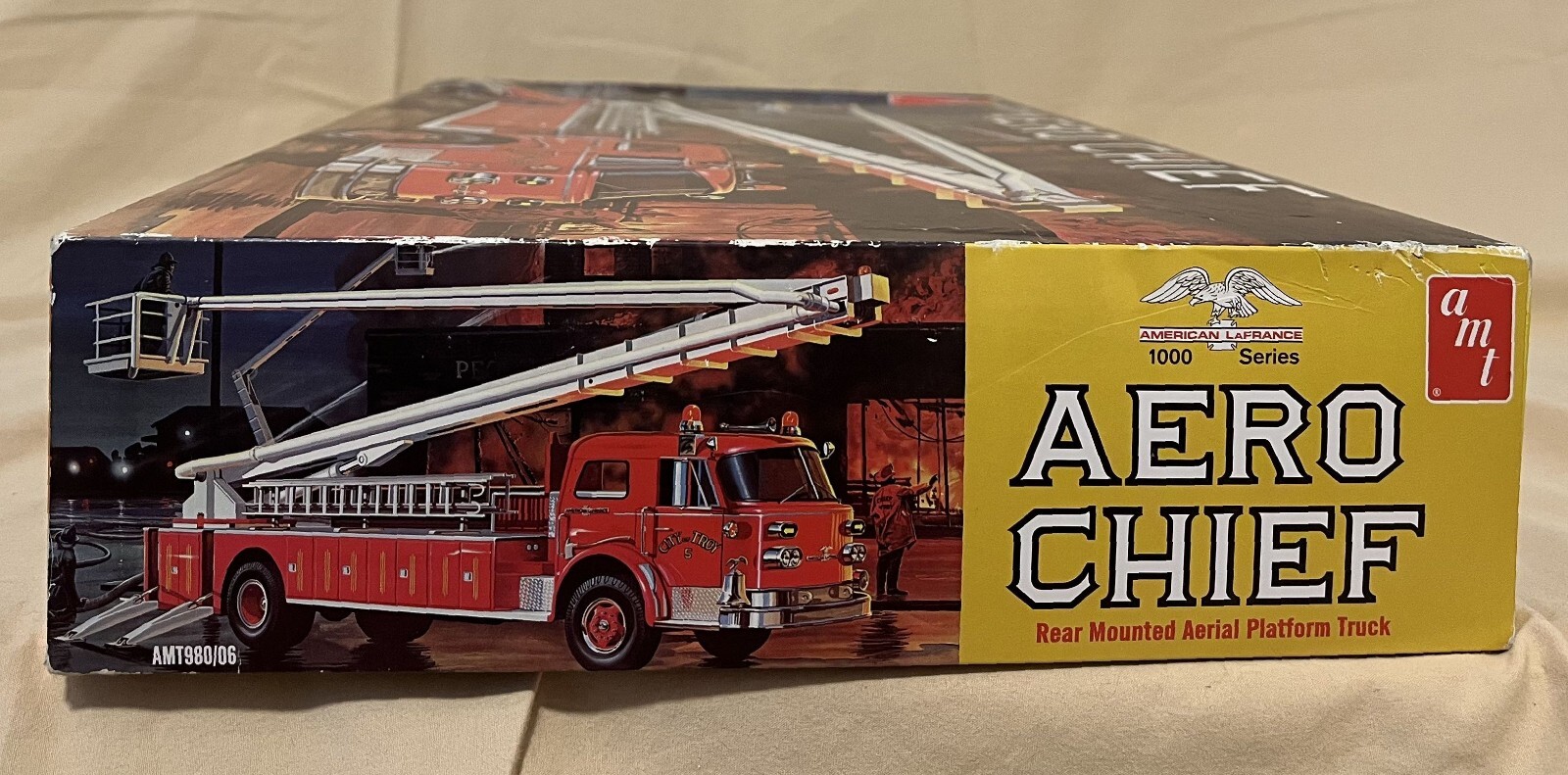 AMT 1:25 Scale American LaFrance Aero Chief Aerial Platform Fire Truck ...