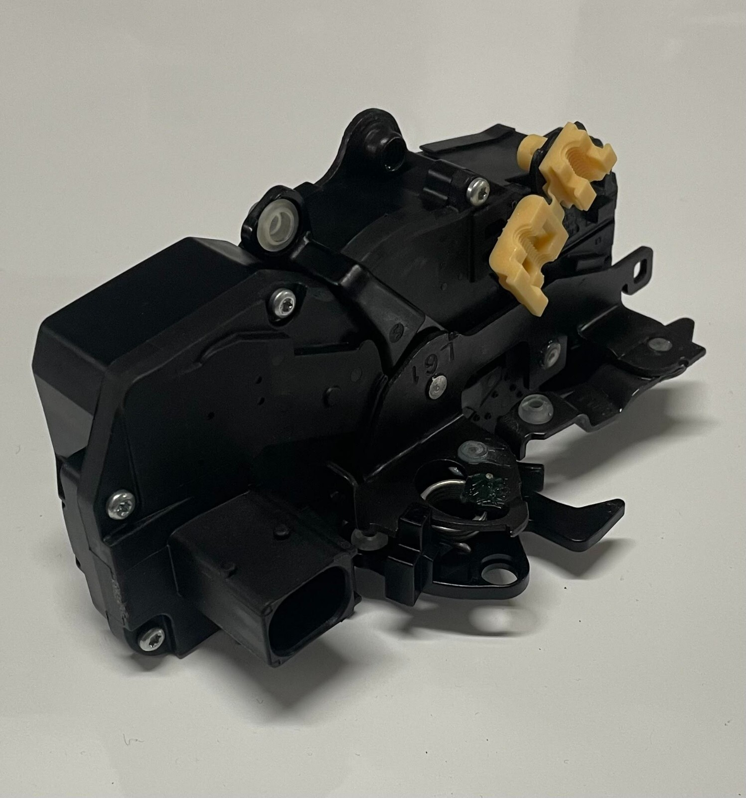 Peterbilt R56-1207 Driver Side Door Latch Assembly for sale online | eBay