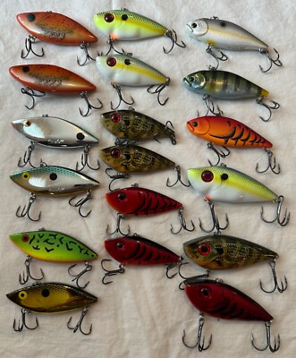 LIPLESS CRANK BAIT LOT QTY-18 RATTLE TRAP STRIKE KING LV500 CORDELL SEE ...