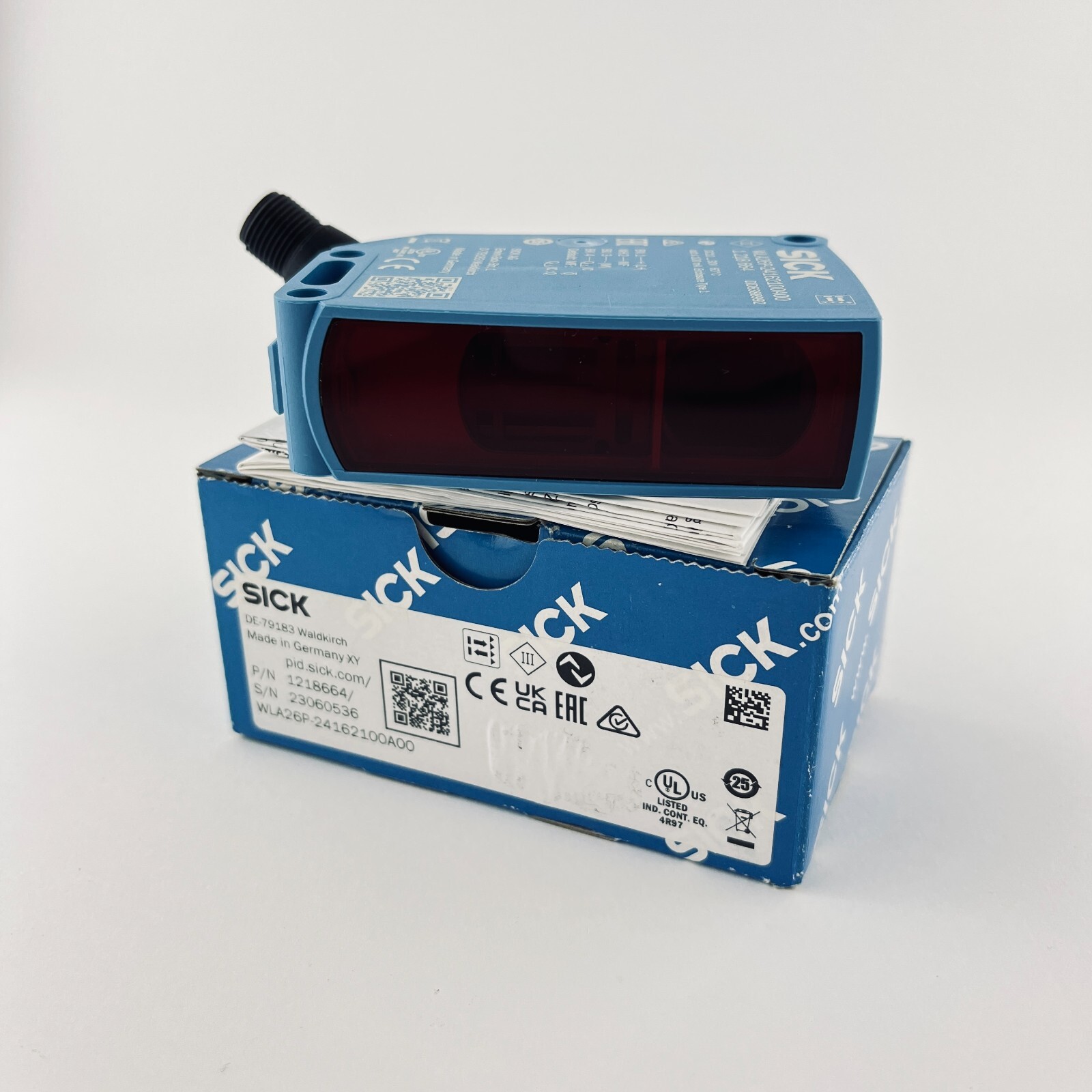 SICK Photoelectric Sensor WLA26P-24162100A0 1218664 - NEW - | eBay