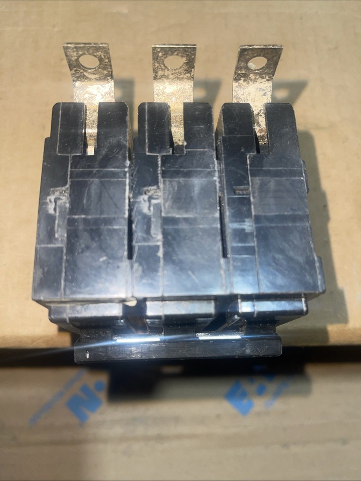 Circuit Breaker Cutler Hammer BAB3080H 80 Amp 3 Pole 240V | eBay