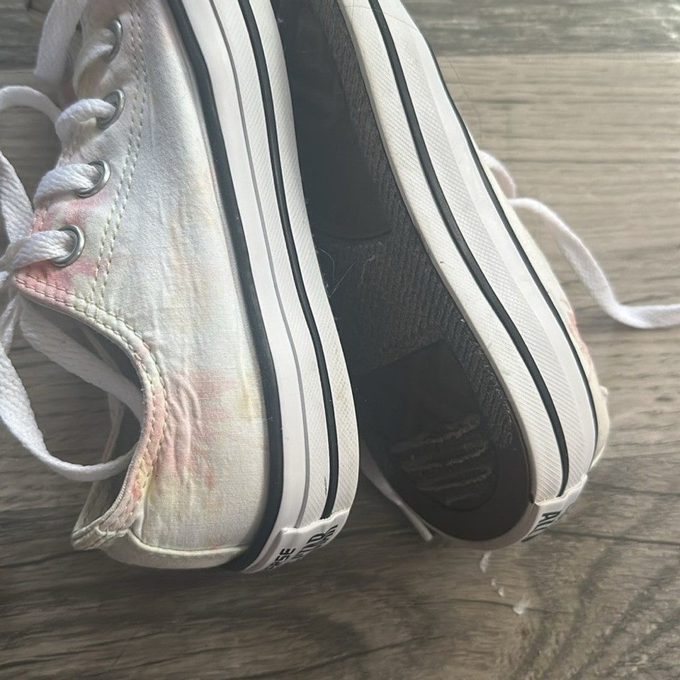 Converse All Star White and Pink Sneakers Classic Canvas woman’s size 5 ...