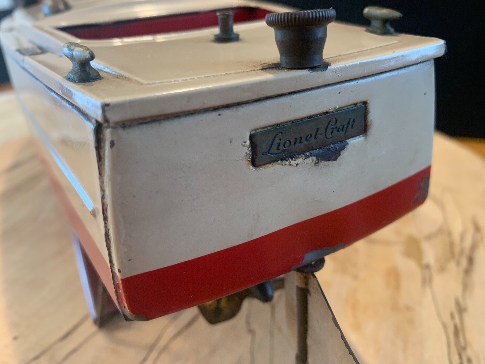 CLASSIC 1930'S LIONEL-CRAFT WIND UP SPEED BOAT TOY WITH ORIGINAL ...