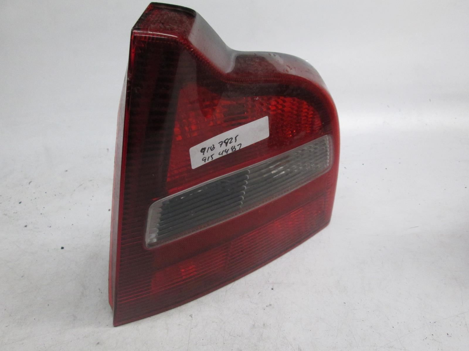 Volvo S80 01-03 Right Side Tail Light 8643514 (USED) | eBay