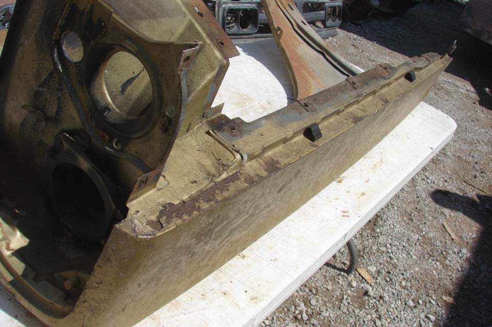 1968 ROAD RUNNER GTX LEFT FENDER 383 440 MOPAR PLYMOUTH BELVEDERE B ...
