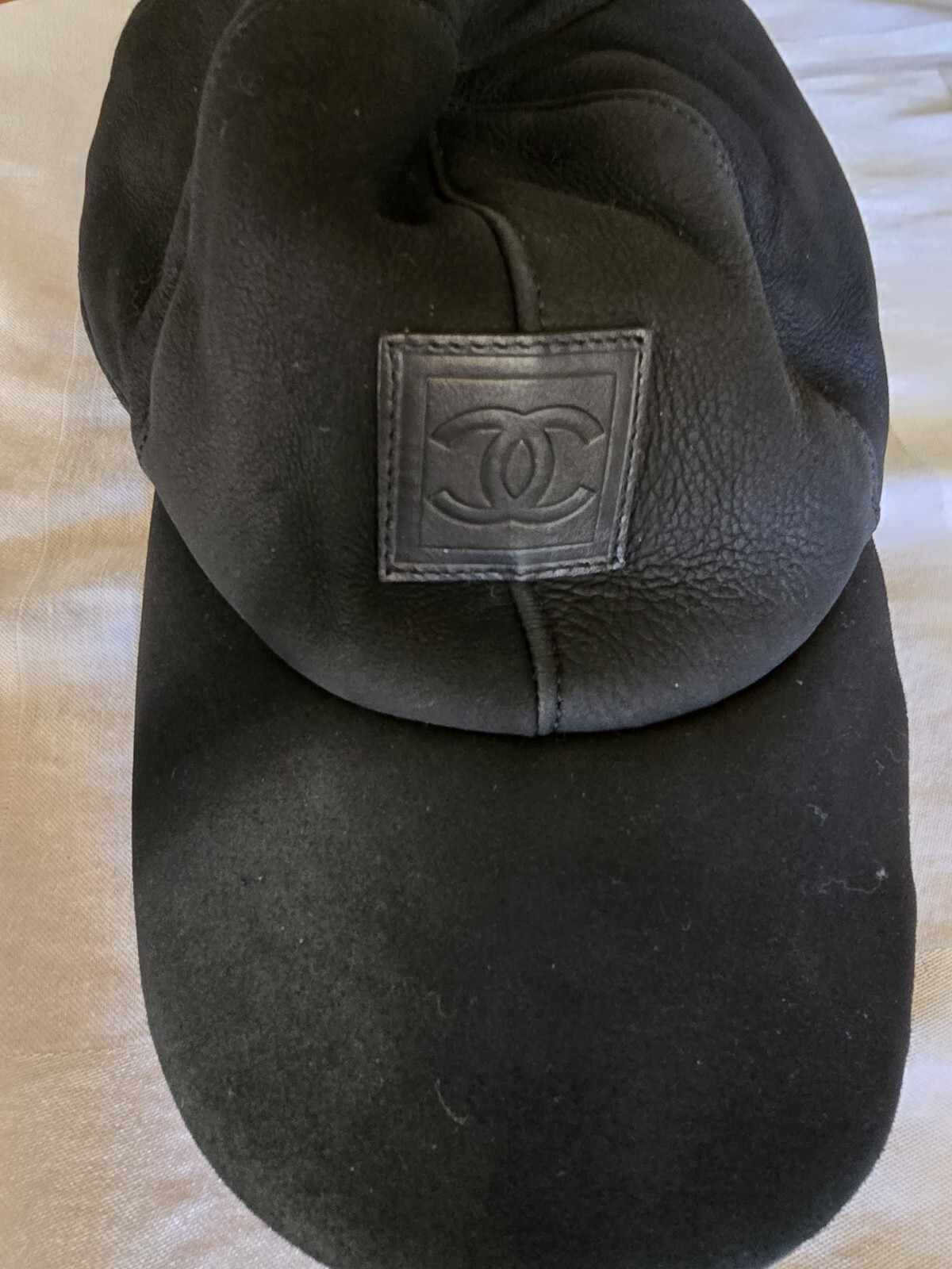 Authentic Chanel Women’s Hat Black Lambskin Leather L… - Gem