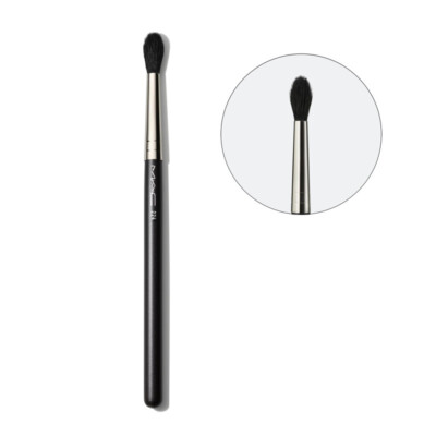 MAC 224 Tapered Blending Brush Natural Hair Eye Shadow / Contour Brush ...