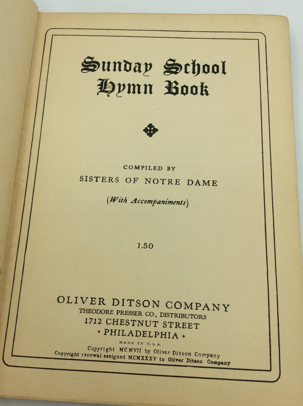 SUNDAY SCHOOL HYMN BOOK - 1935 - Catholic - Latin - English - music | eBay
