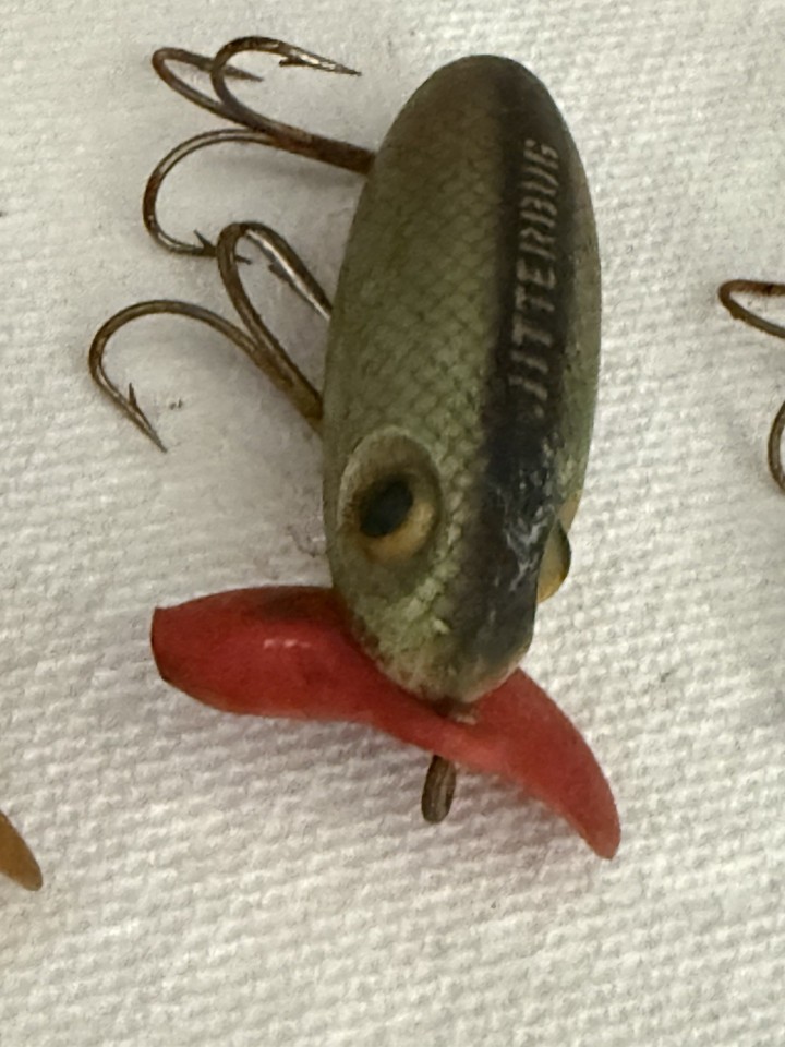 Vintage Jitterbug Fishing Lure Plastic Lip Lot Of 4 | eBay