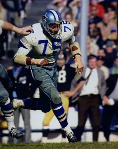 Jethro Pugh Dallas Cowboys NFL Licensed Unsigned Glossy 8x10 Photo A | eBay