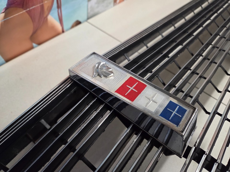 1965 Mercury Comet Cyclone Caliente grill and oem emblem SWEET! | eBay