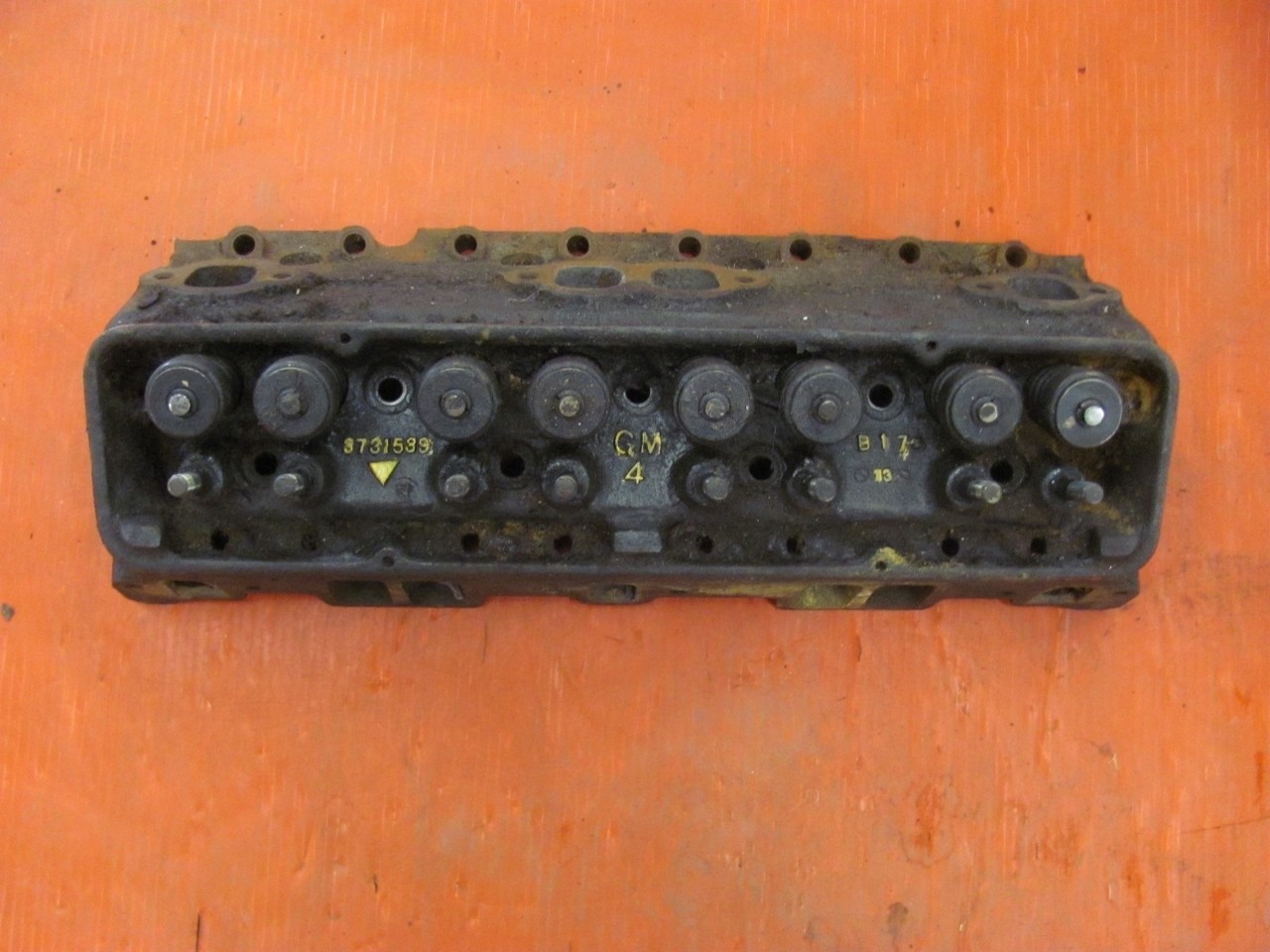 1957 57 Chevy 283 V8 Cylinder Head Fuel Injection FI 3731539 Dated B-1 ...