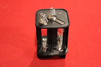 SURPLUS 6 VOLT LANTERN BATTERY ADAPTER 4 D CELL DEER FEEDER LIGHT FISH ...