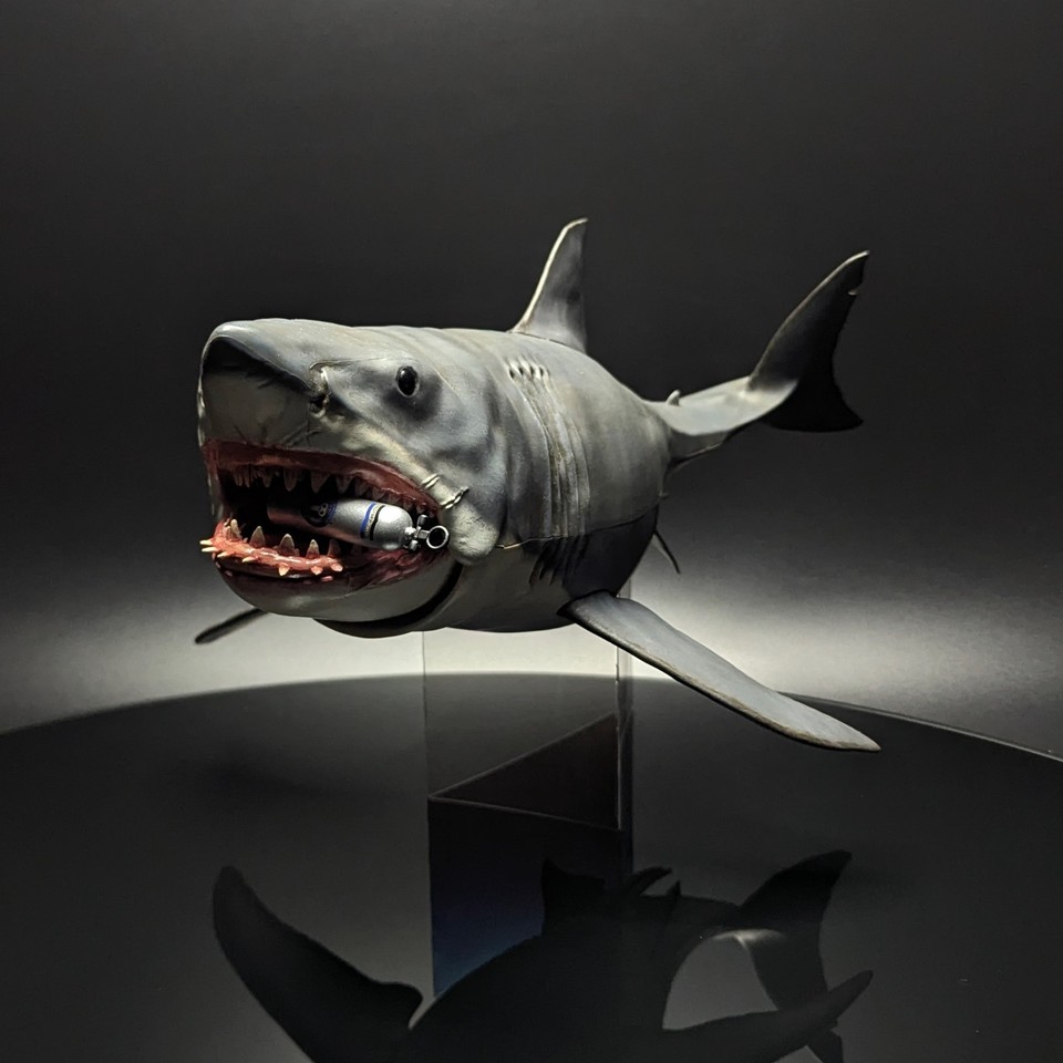 JAWS Display Stand for NECA 50th Anniversary 15" Action Figure | GHOST ...