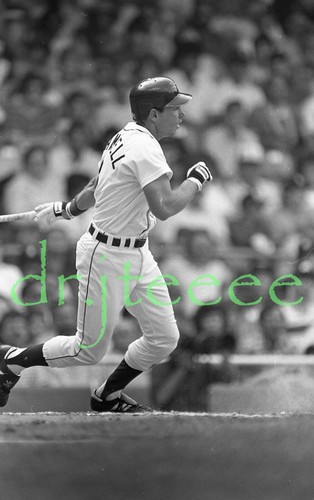 1985 Alan Trammell DETROIT TIGERS - 35mm Baseball Negative | eBay
