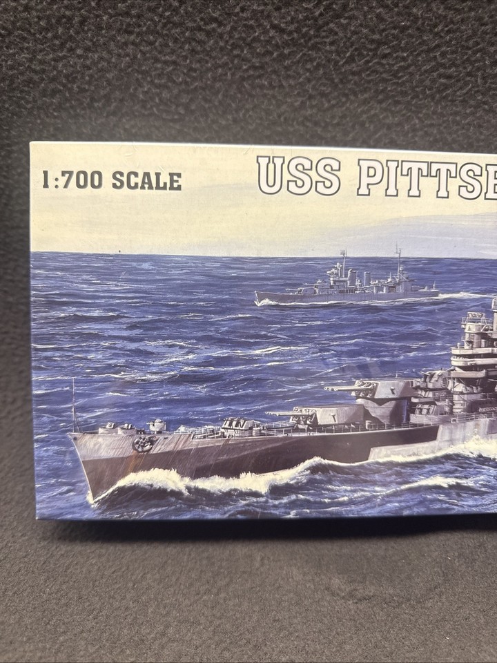 Trumpeter 05726 USS Pittsburgh CA72 1:700 Scale Heavy Cruiser Plastic ...