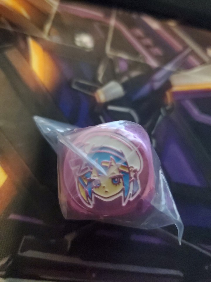 Evil Twin metal Dice Manamoon pink | eBay