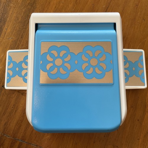 Creative Memories DOILY Border Punch Scrapbooking Blue White | eBay