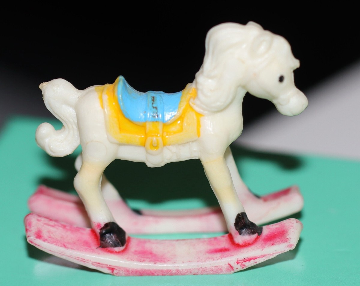 Red Plastic Rocking Horse Latest Design Seesaw Style Plastic Rocking