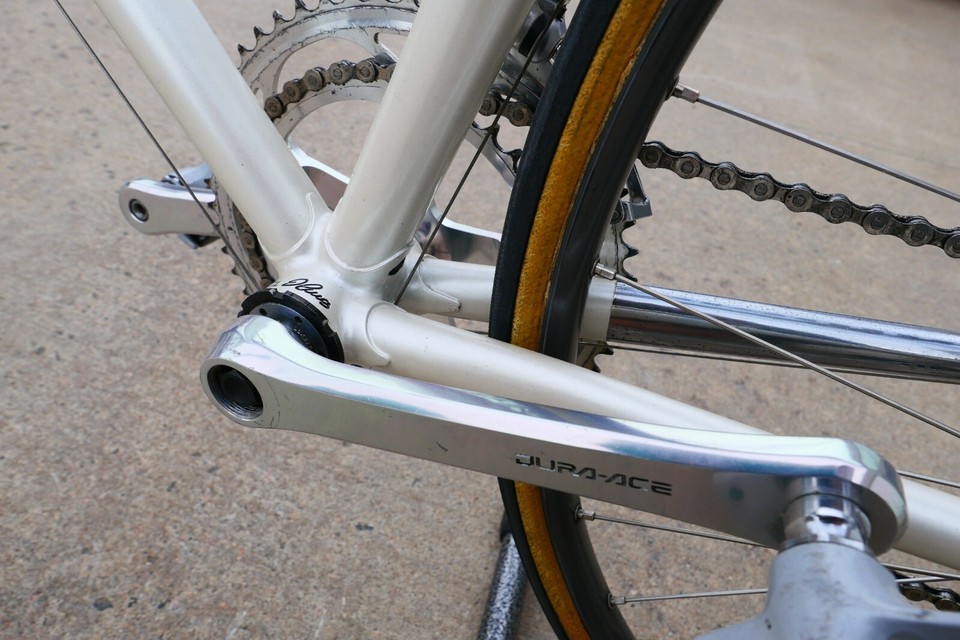 Olmo Sintex Shimano 7400 bicycle 57cm cc lovely condition presents ...