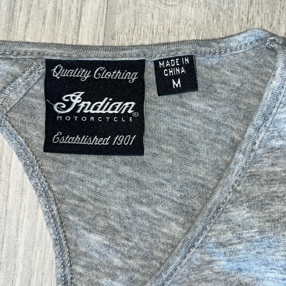 Indian Motorcycle Women's MD Key Hole Back Graphic T-shirt | eBay