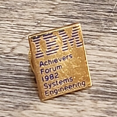 IBM Pin Achievers Forum 1982 Systems Engineering 10k GP | eBay