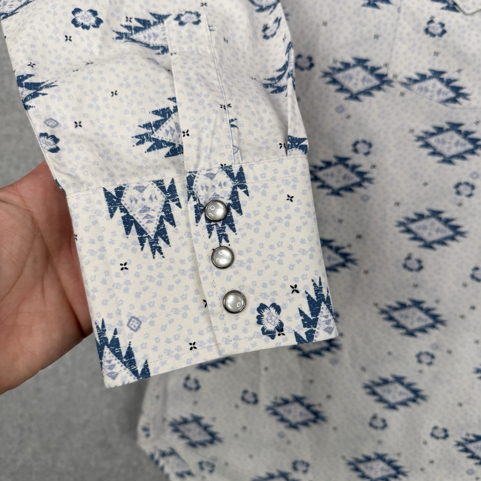 Ely Cattleman Men’s 2XL Western Pearl Snap Shirt, White Aztec