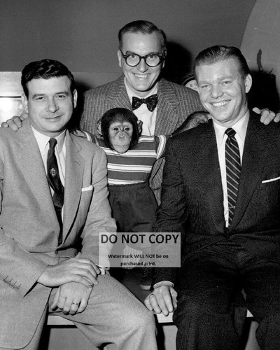 DAVE GARROWAY ON "TODAY SHOW" IN 1953 J FRED MUGGS 8X10 PUBLICITY PHOTO ...